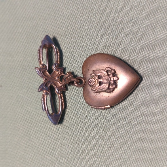 Jewelry | Vintage Lapel Pin Dangling Heart Locket | Poshmark